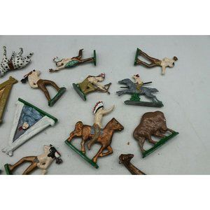 Unbranded | Toys | 29 Vintage Lead Indians Native Americans Toy Figur ...